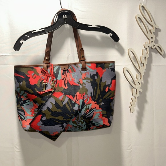 Fossil | Bags | Fossil 2 Piece Rachel Floral Tote With Removable ...